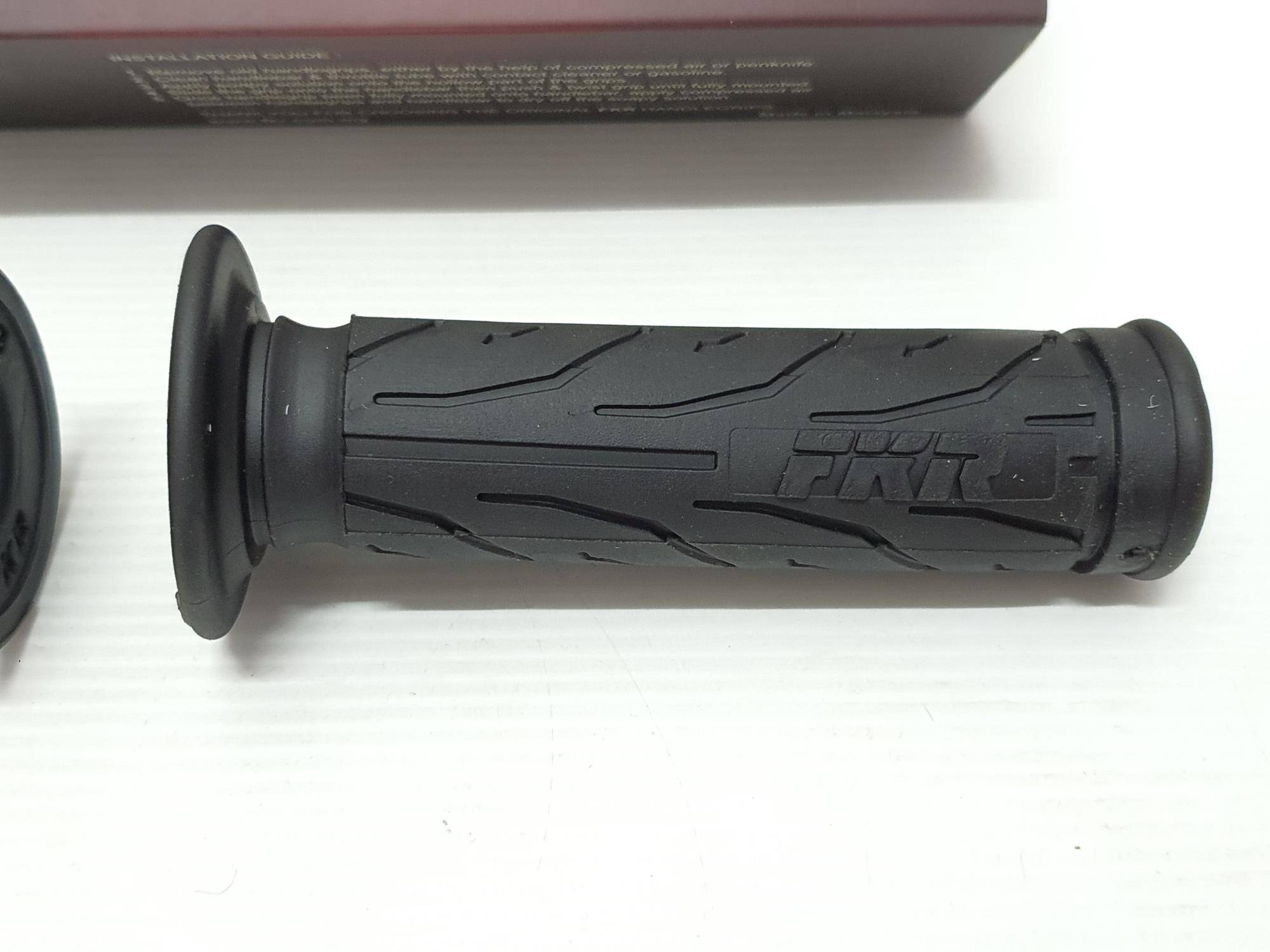 RACING GRIP (FKR)