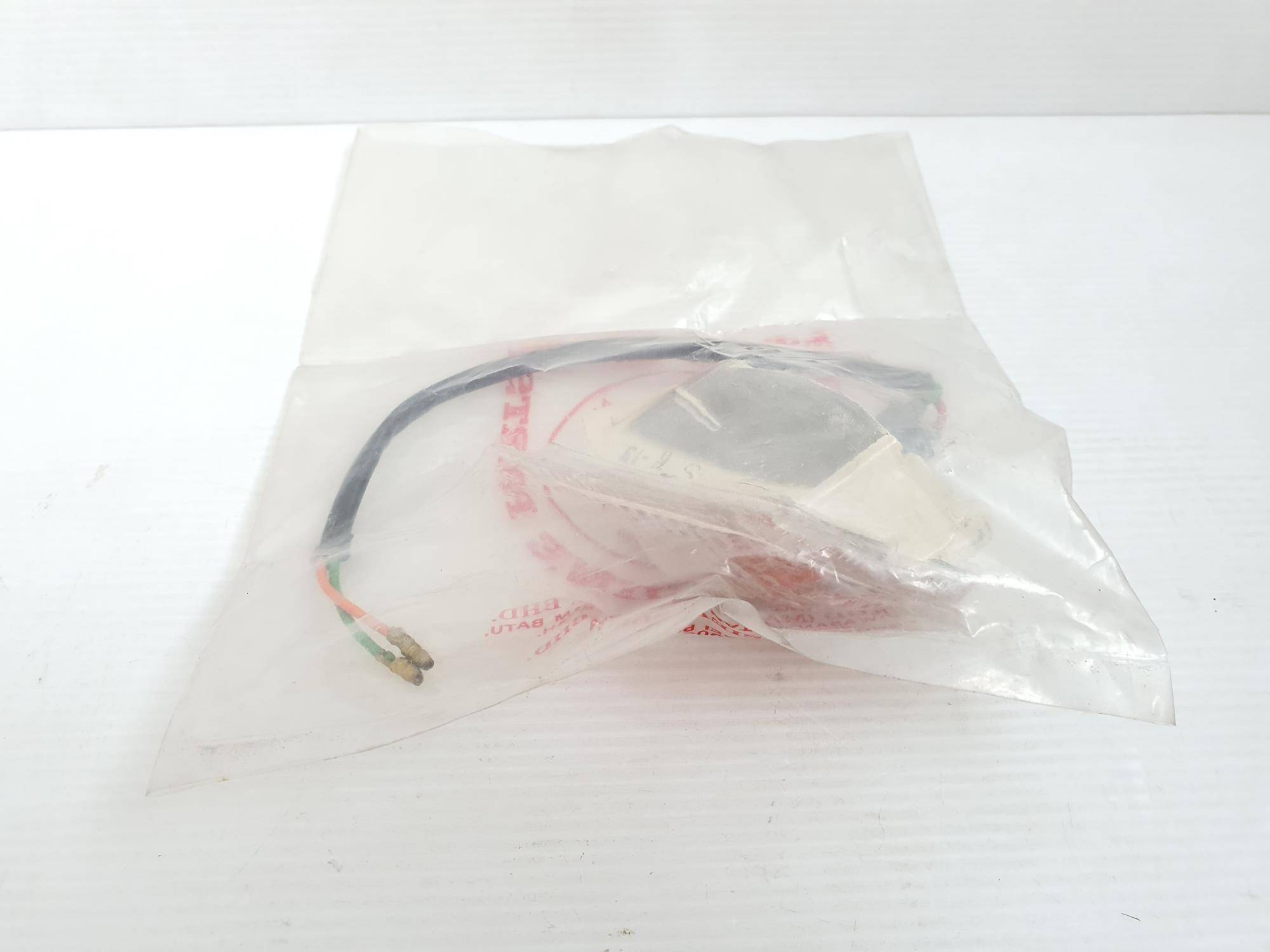 FRONT SIGNAL ASSY (L/H) – HURRICANE TH110 (OE)
